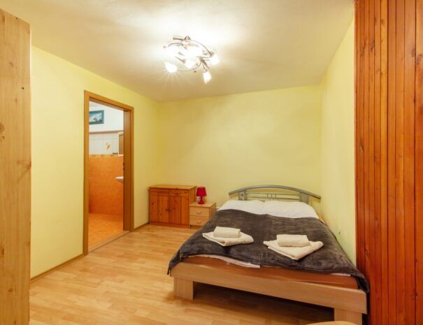 ROOMS / APARTMENTS - SMREKOVICA - Horská chata